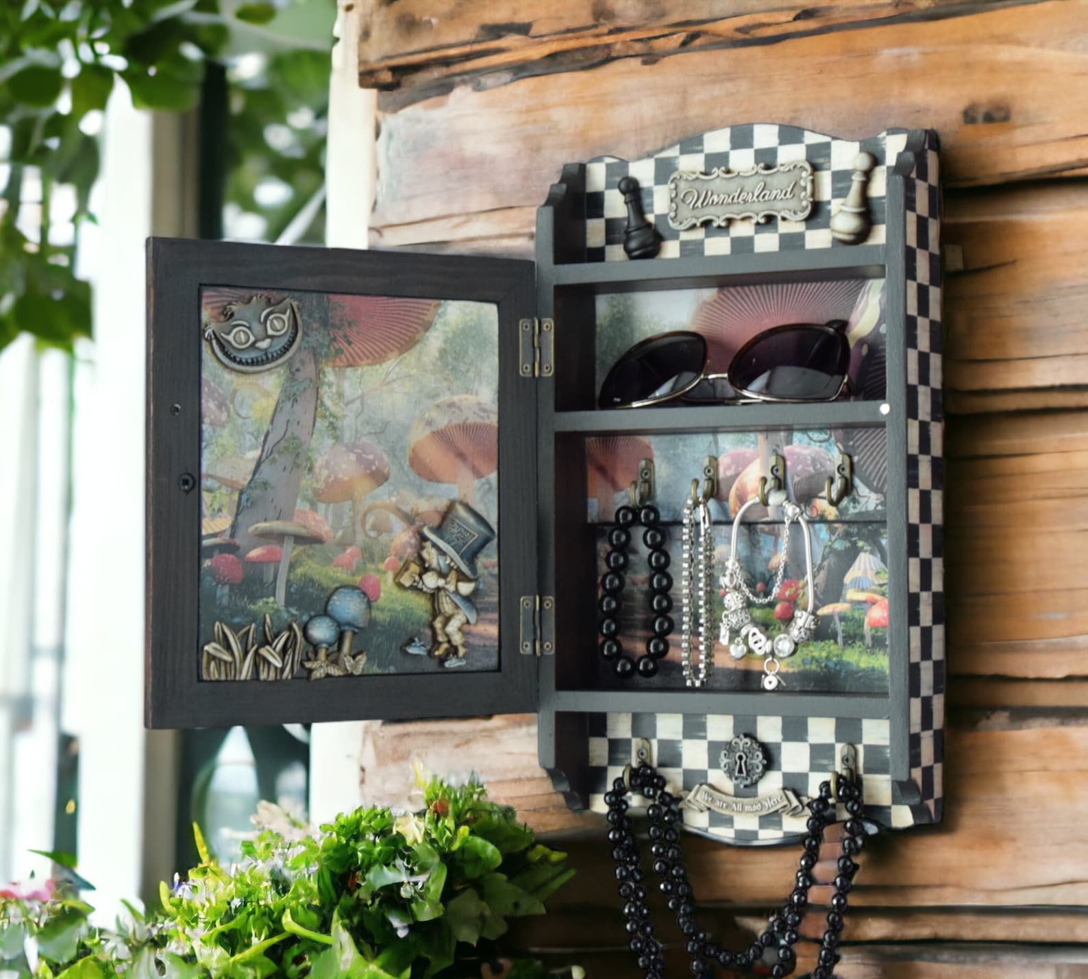Alice in Wonderland Key Box Cheshire Cat Wall Holder White Rabbit Key ...