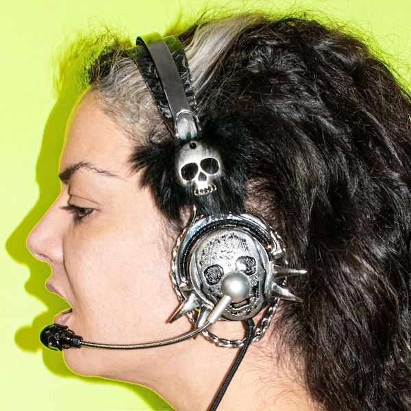 Headphone Chain - Etsy