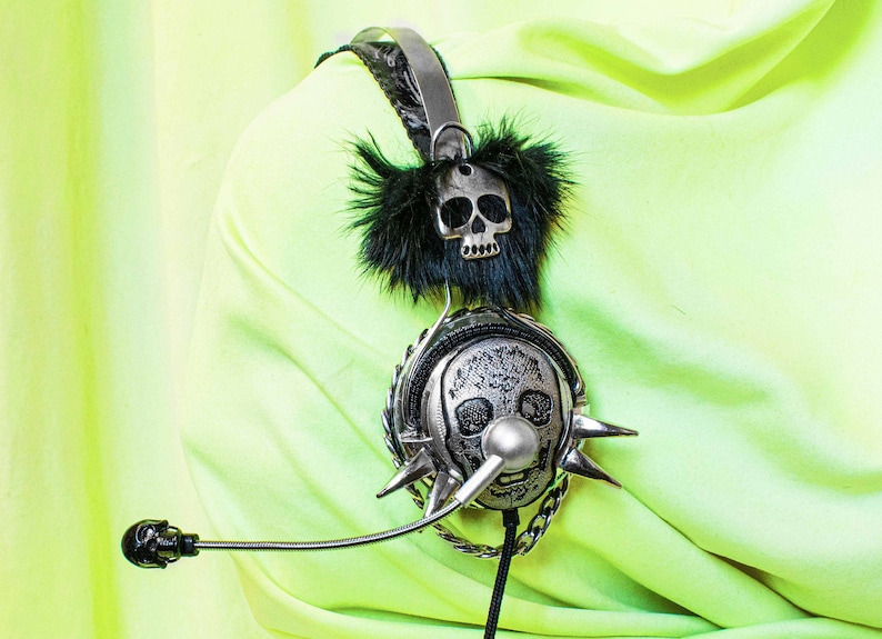 Custom Headset/headphones, Metal, Fur,skull, Upcycled, Cyber, Punk ...