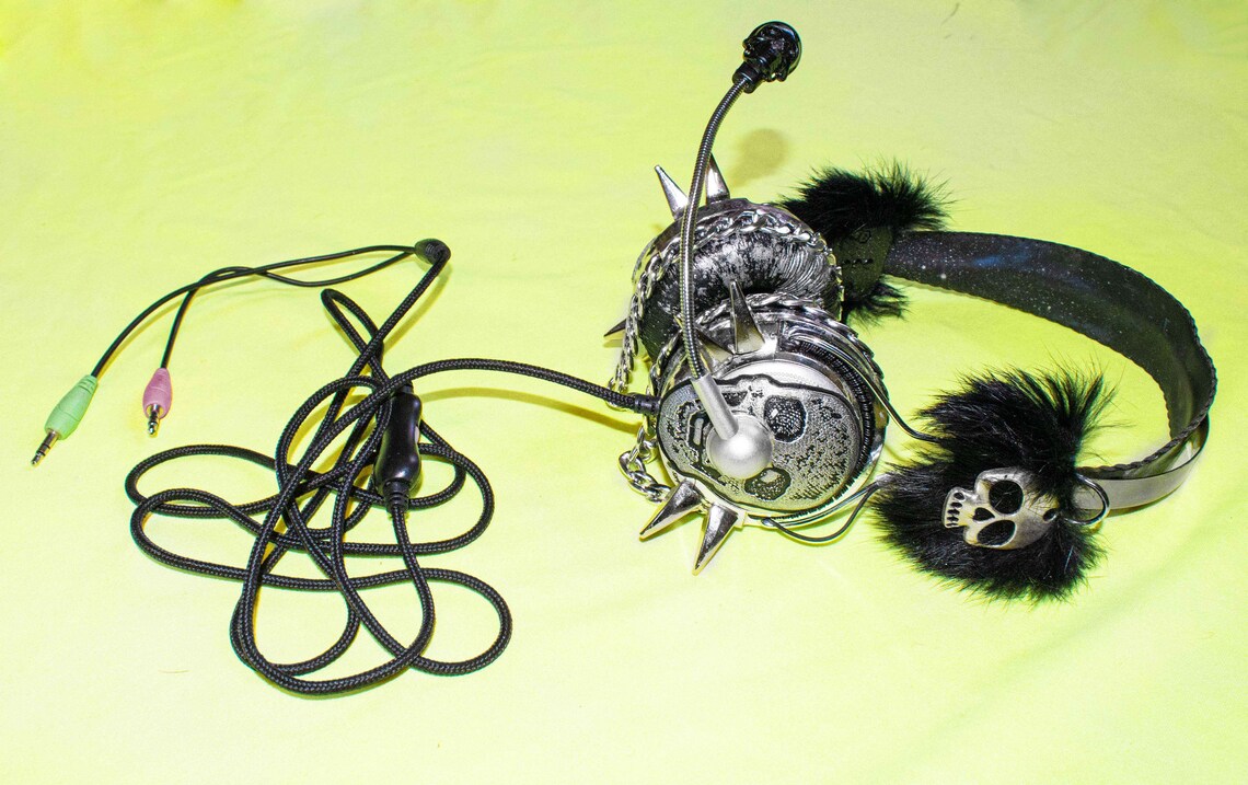 Custom Headset/headphones, Metal, Fur,skull, Upcycled, Cyber, Punk ...