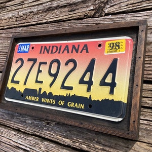 Rustic Wood Display Frame: License Plate, Picture, Award, or Diploma - Etsy