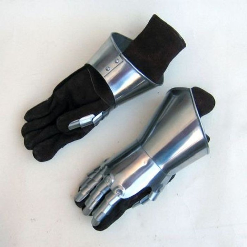 Medieval Knight Gauntlet Metal Arm Gauntlet Armor Warrior Arm - Etsy