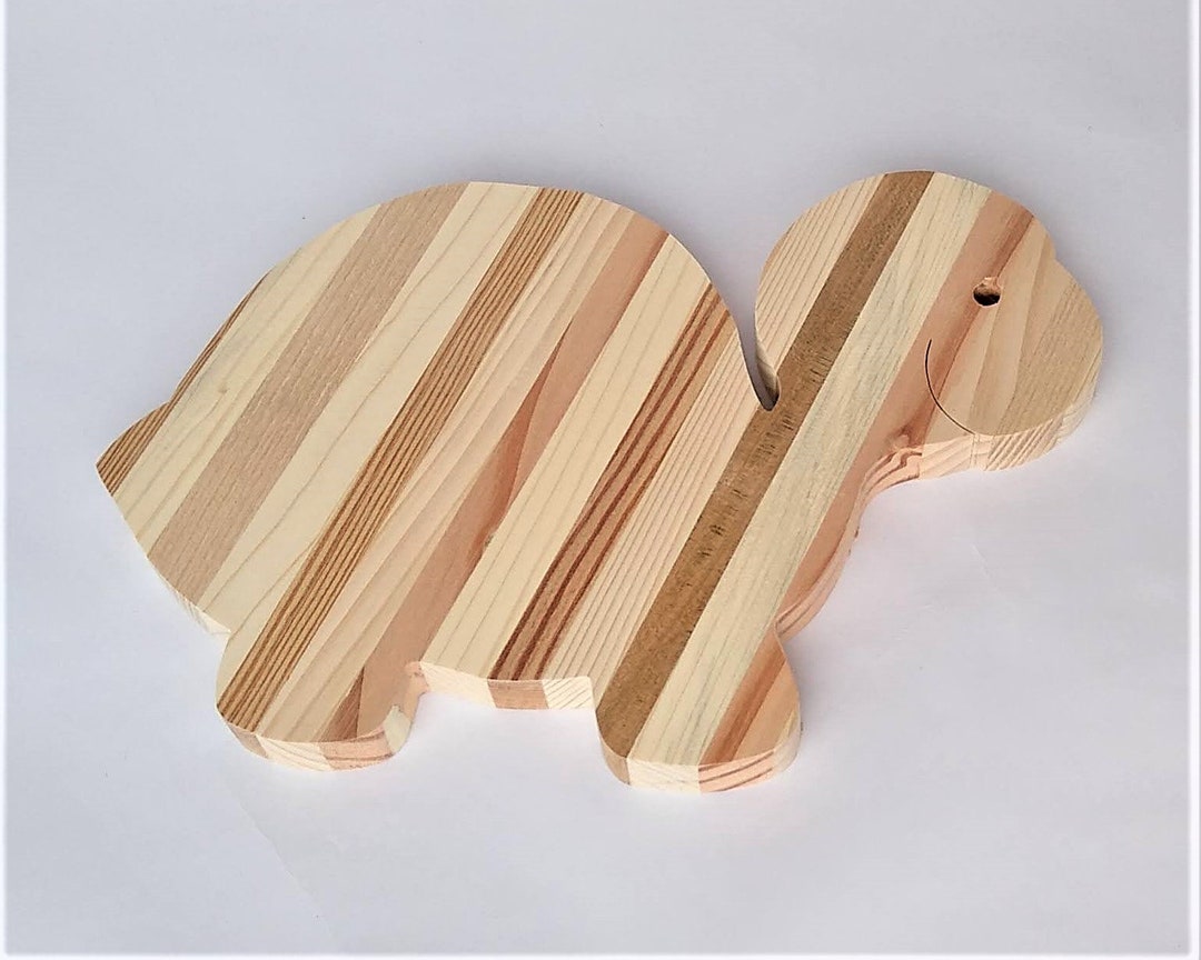 Bottom of the Plate, TORTUE Cutting Board in Natural Spruce Wood or ...