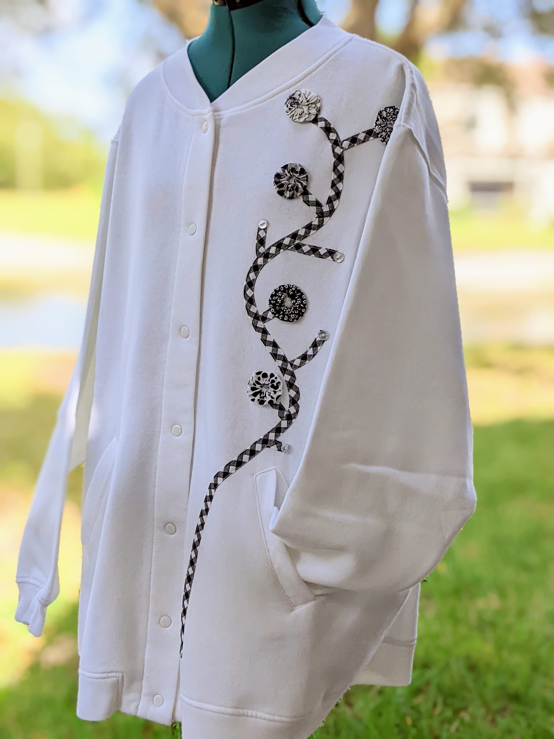 Women's Fleece Jacket Hand Sewn Flower Applique Detail Black and White ...