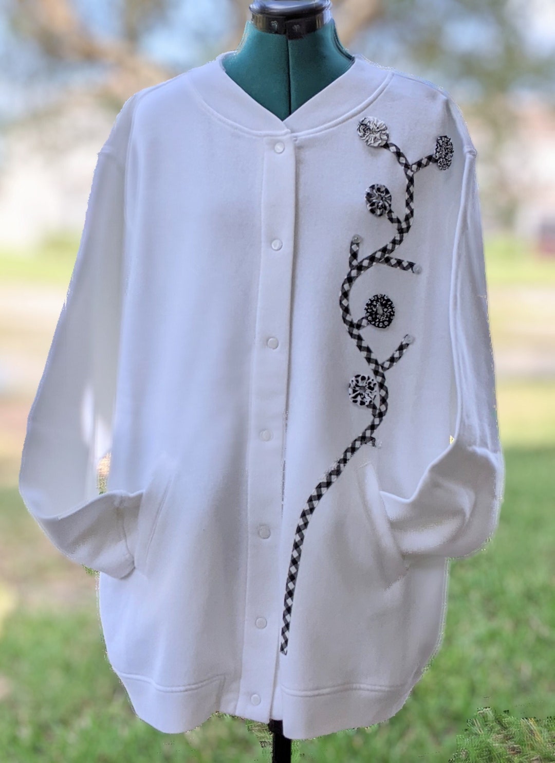 Women's Fleece Jacket Hand Sewn Flower Applique Detail Black and White ...