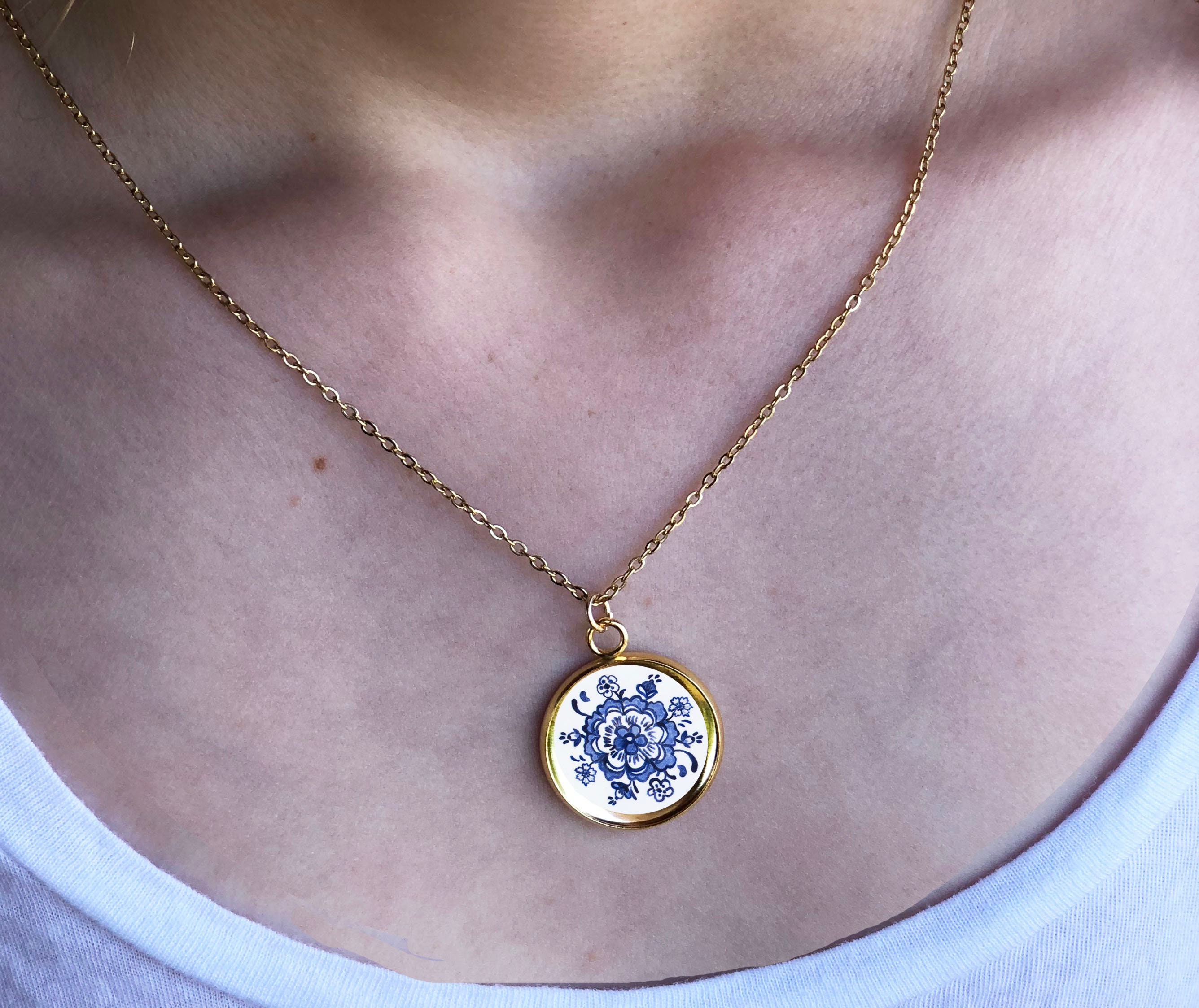 Delft Necklace Delft Floral Delftware Delft Blue Blue and - Etsy