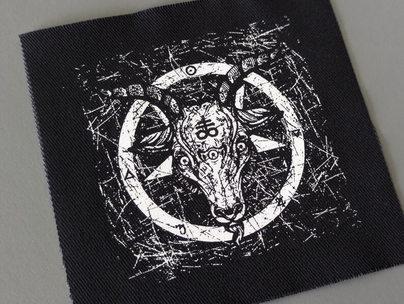 Pentagram Patch: Sew-on Screen Print - DIY Black Fabric Occult Symbol ...