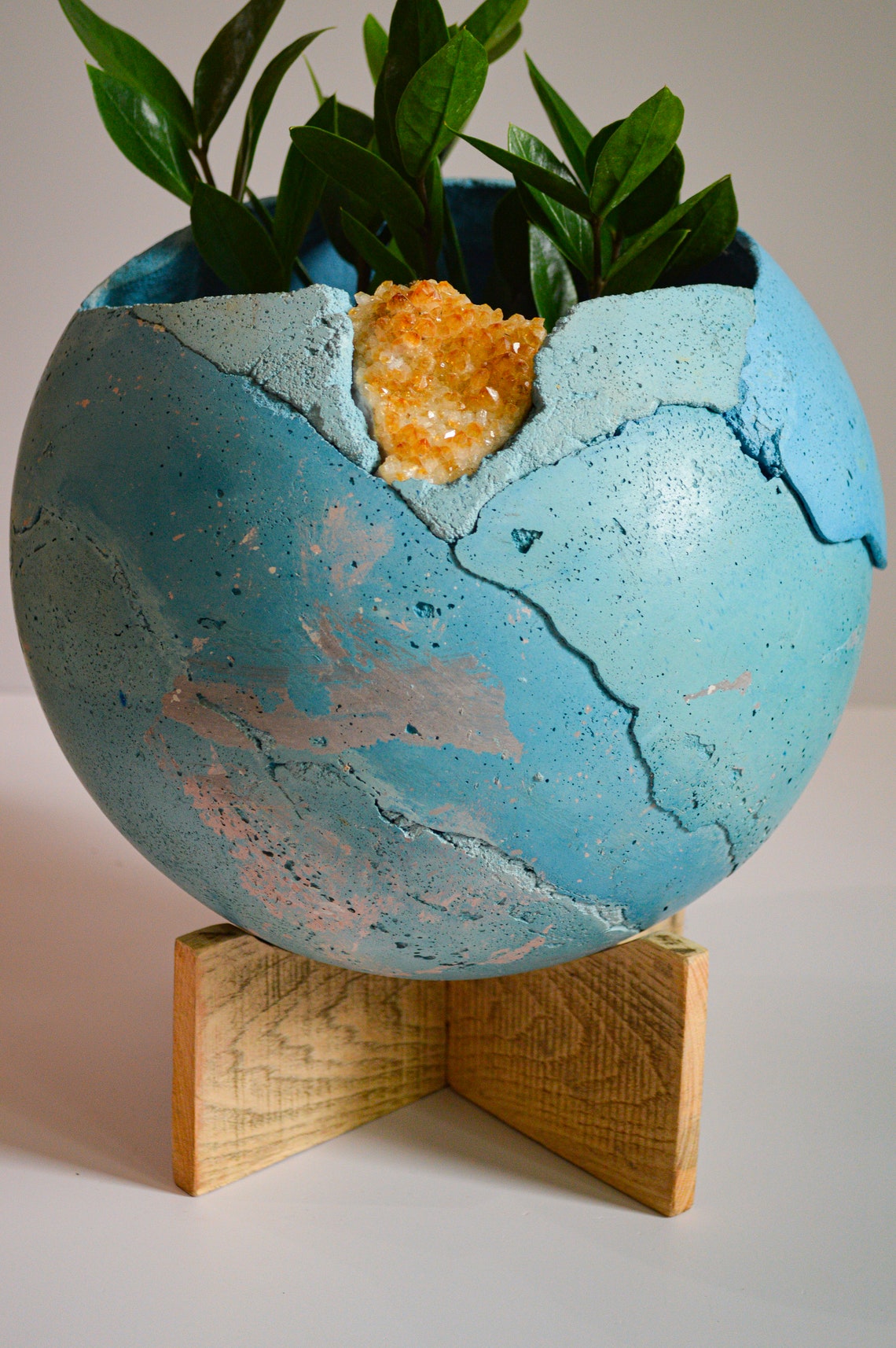 Cement Crystal Orb Planter XL - Etsy