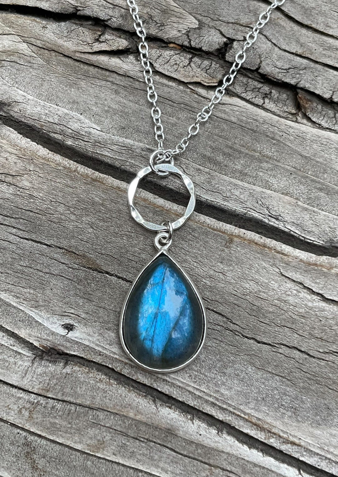 Sterling Silver Labradorite Pendant Necklace: Hammered Circle, Blue ...