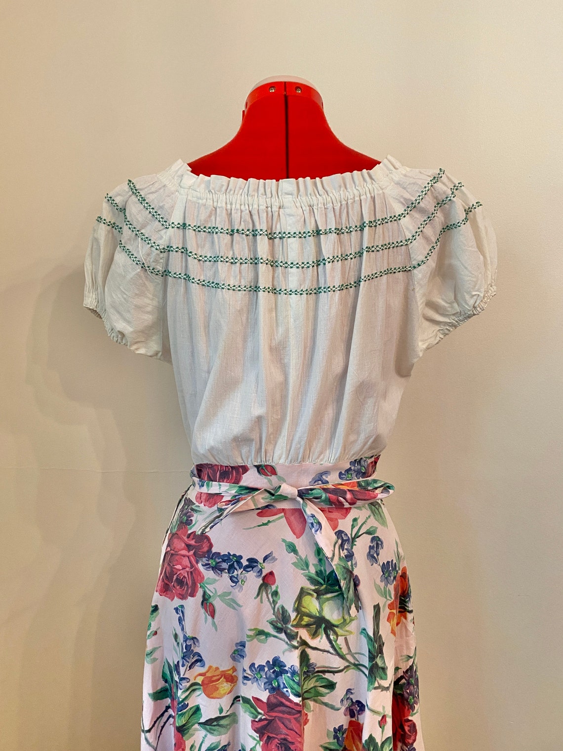1970s Cotton Sundress With Floral Skirt/ 1970s Summer Peasant Dress ...