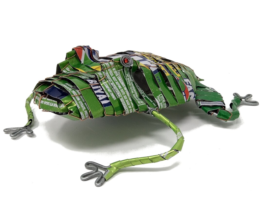 Frog Recycled Tin Can Model - Etsy