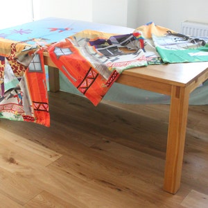 Ice Palace Kids Table Play Den Playhouse Play Tent Great Xmas ...