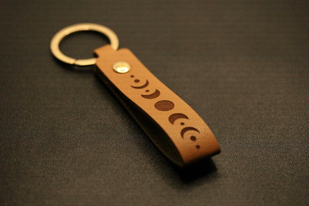 Moon Phase Keychain - Etsy