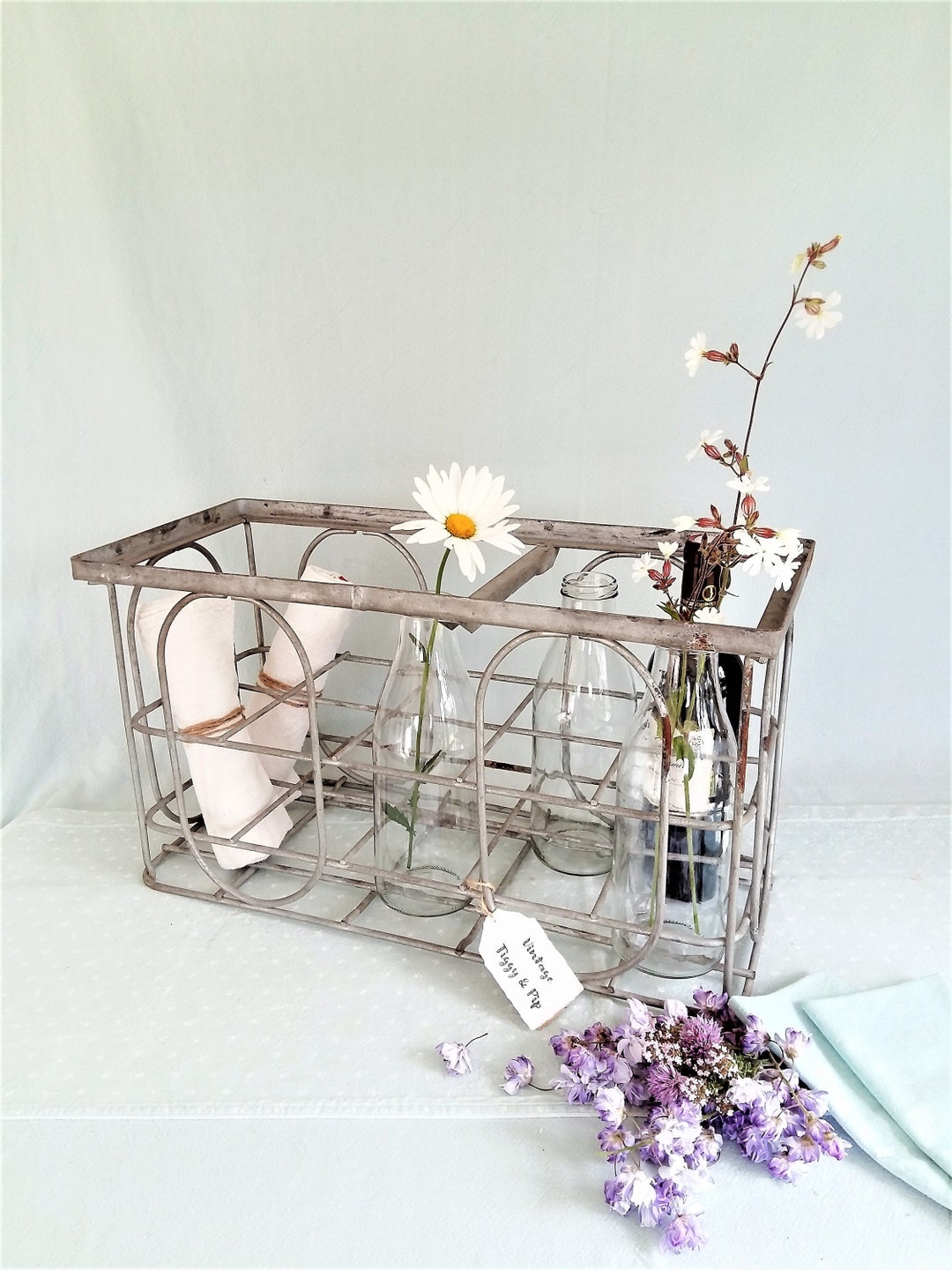 Vintage 1950s Metal Milk Bottle Rack. Milk Crate. 10 Bottle ...