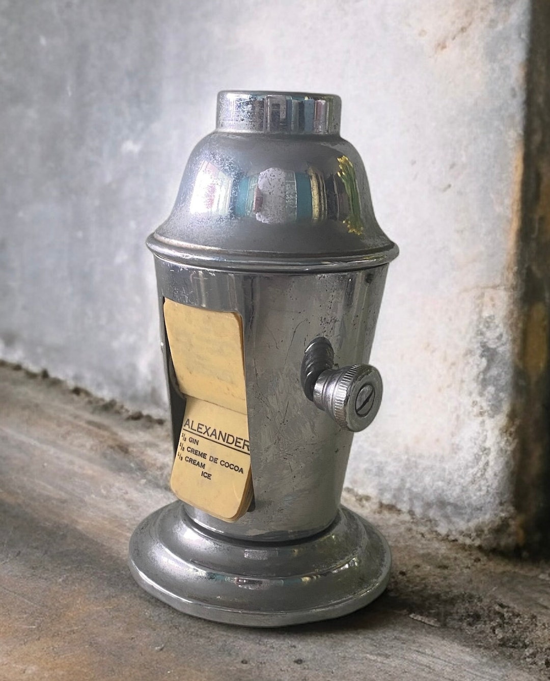 Cocktail Recipes on Bakelite in an Art Deco Style Faux Cocktail Shaker ...