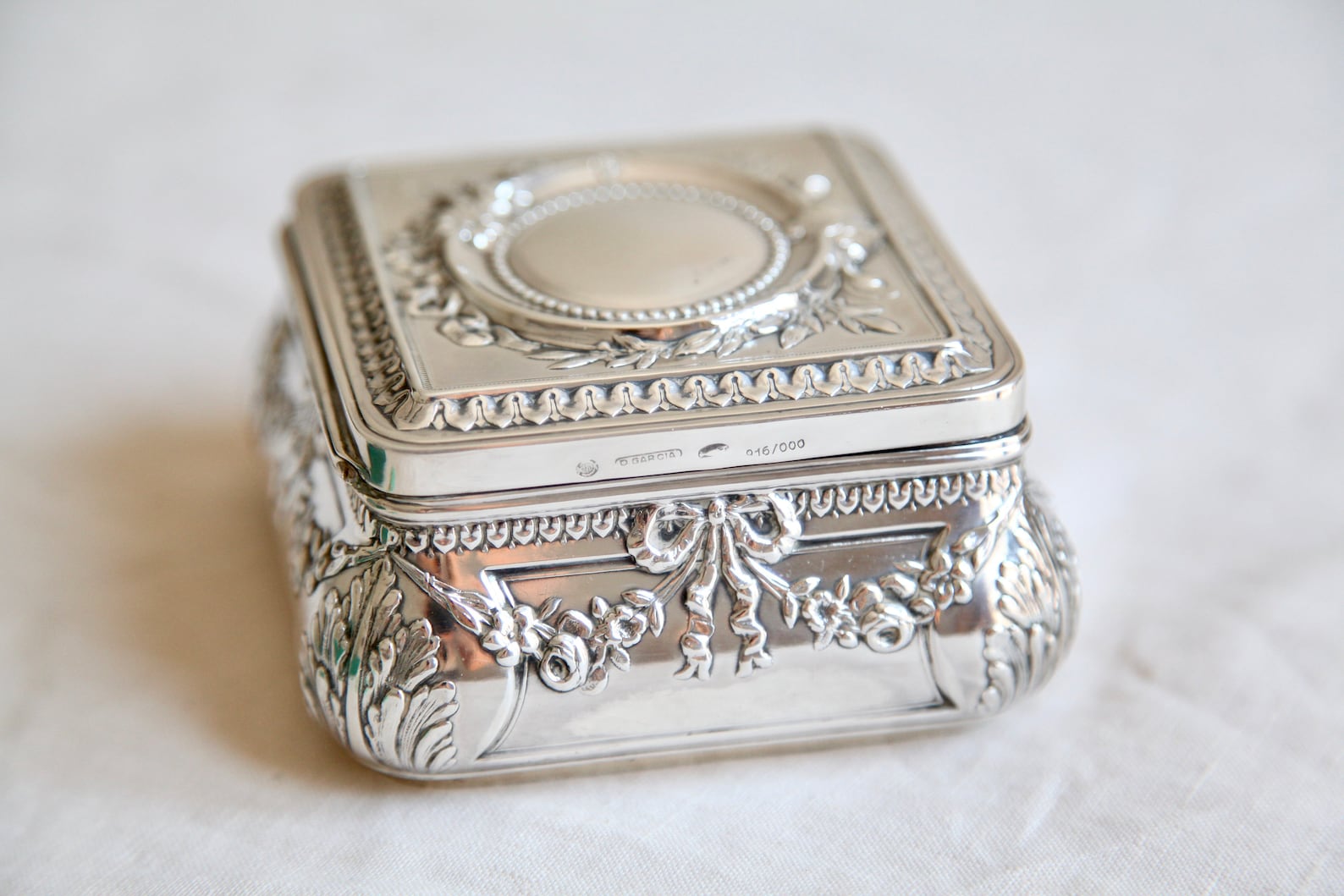 SOLD SOLD Sterling Silver Jewelry Box Silver Trinket Ring - Etsy