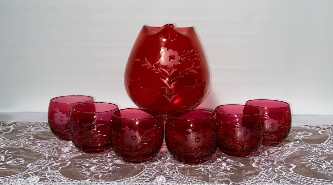 Ruby Red Etched Glass Cocktail Pitcher & 6 Roly Poly Tumblers - Etsy