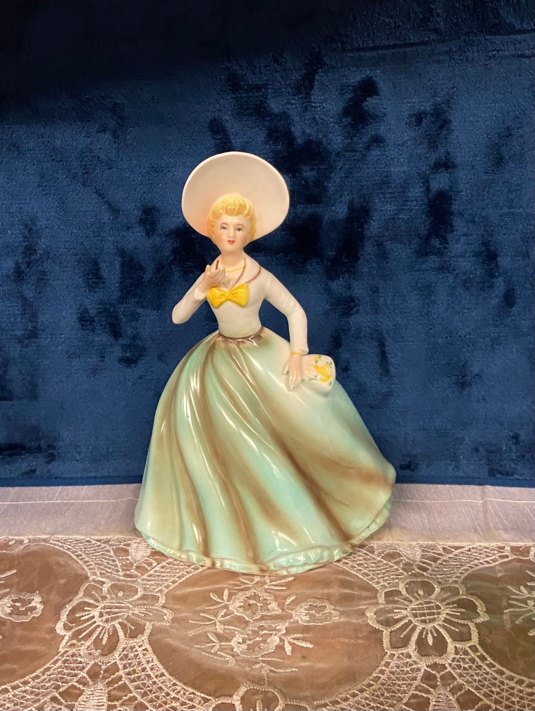 Inarco E-1970 Victorian Lady Ceramic Planter Figurine - Etsy