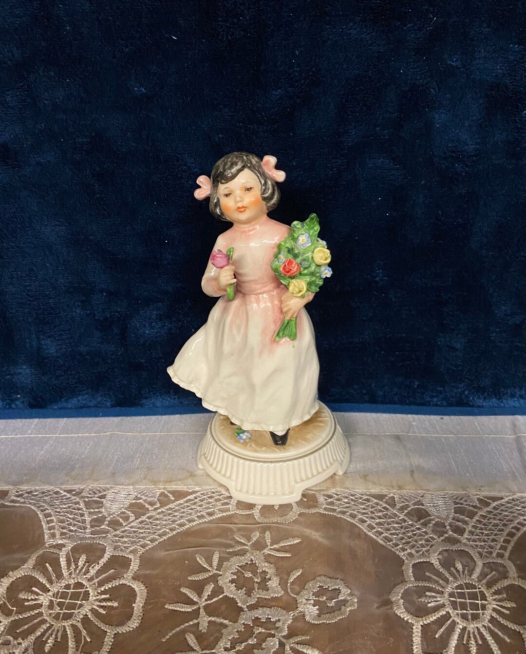 W Goebel Her First Bouquet of Roses Figurine Limited Edition 7/204 1966 ...