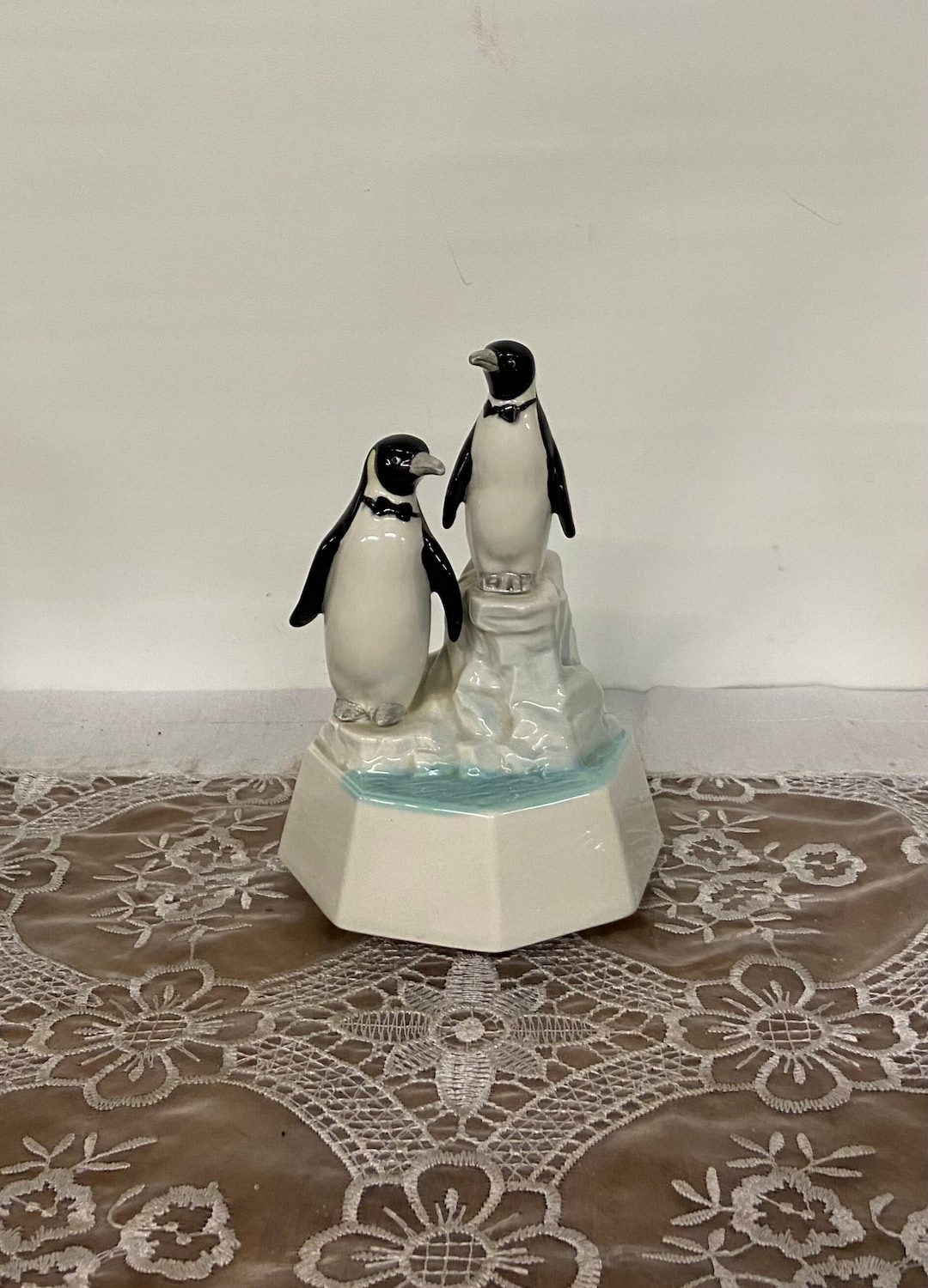 Otagiri Penguins Music Box Plays i'm Sitting on Top of the World - Etsy