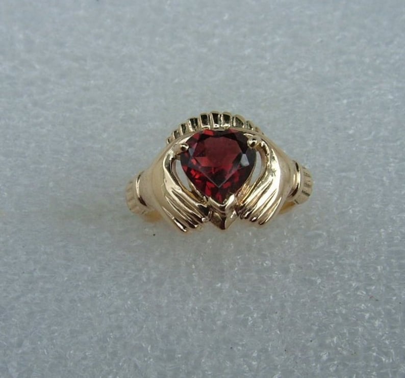Gold Claddagh Ring With a Red Garnet Heart. Red Garnet Set in 10 Carat ...