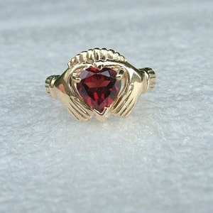 Gold Claddagh Ring With a Red Garnet Heart. Red Garnet Set in 10 Carat ...
