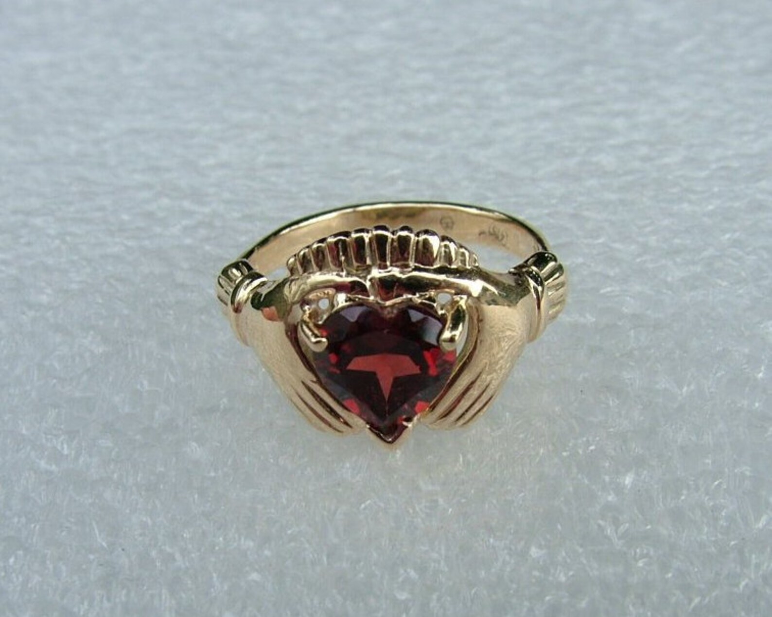 Gold Claddagh Ring With a Red Garnet Heart. Red Garnet Set in 10 Carat ...