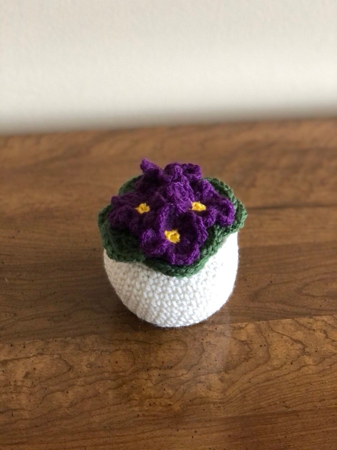 African Violet Plant, Crochet Amigurumi - Etsy