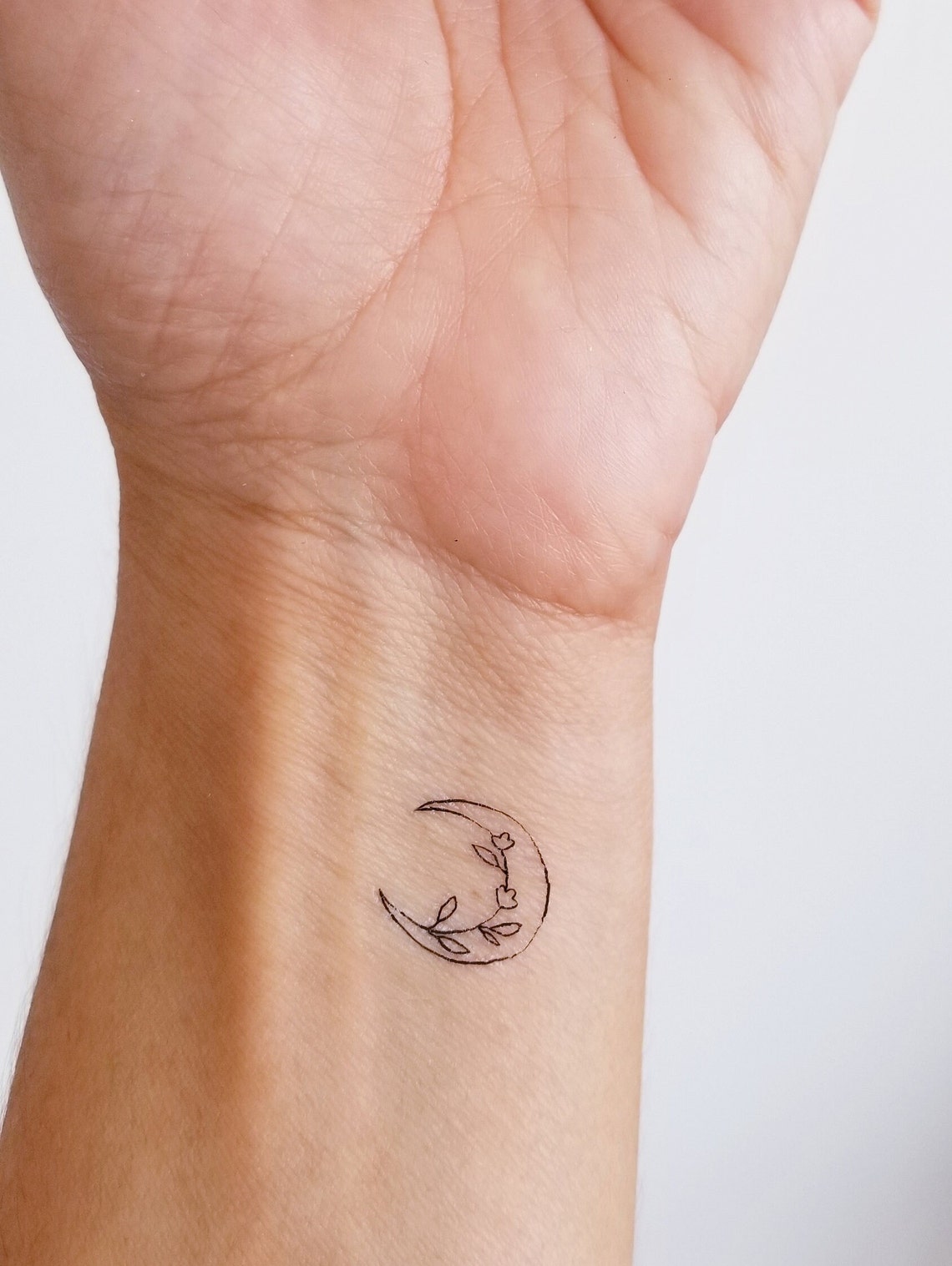 Small Floral Moon Temporary Tattoo set of 4 - Etsy