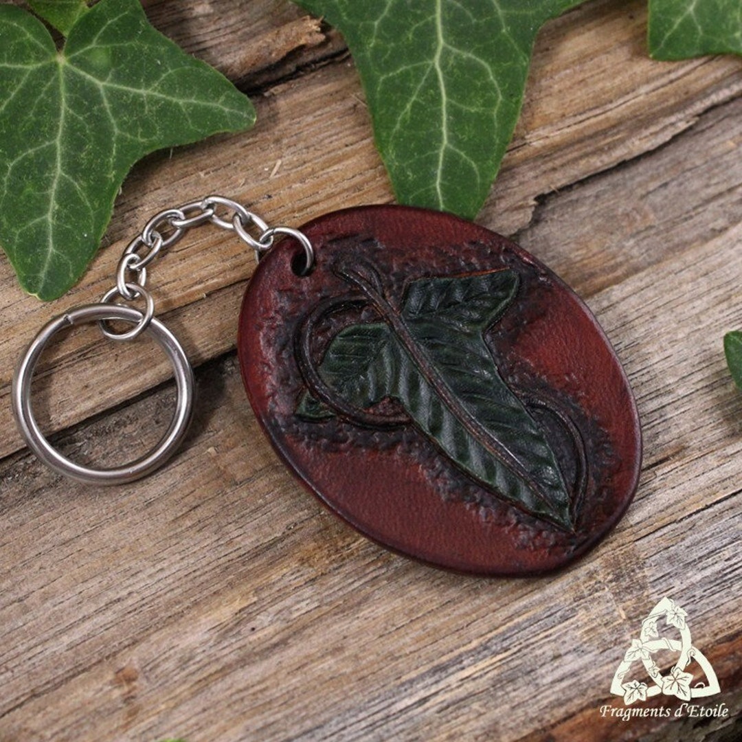 Elven Leaf Leather Key Ring, Medieval Fantasy Accessory, Brown Green ...