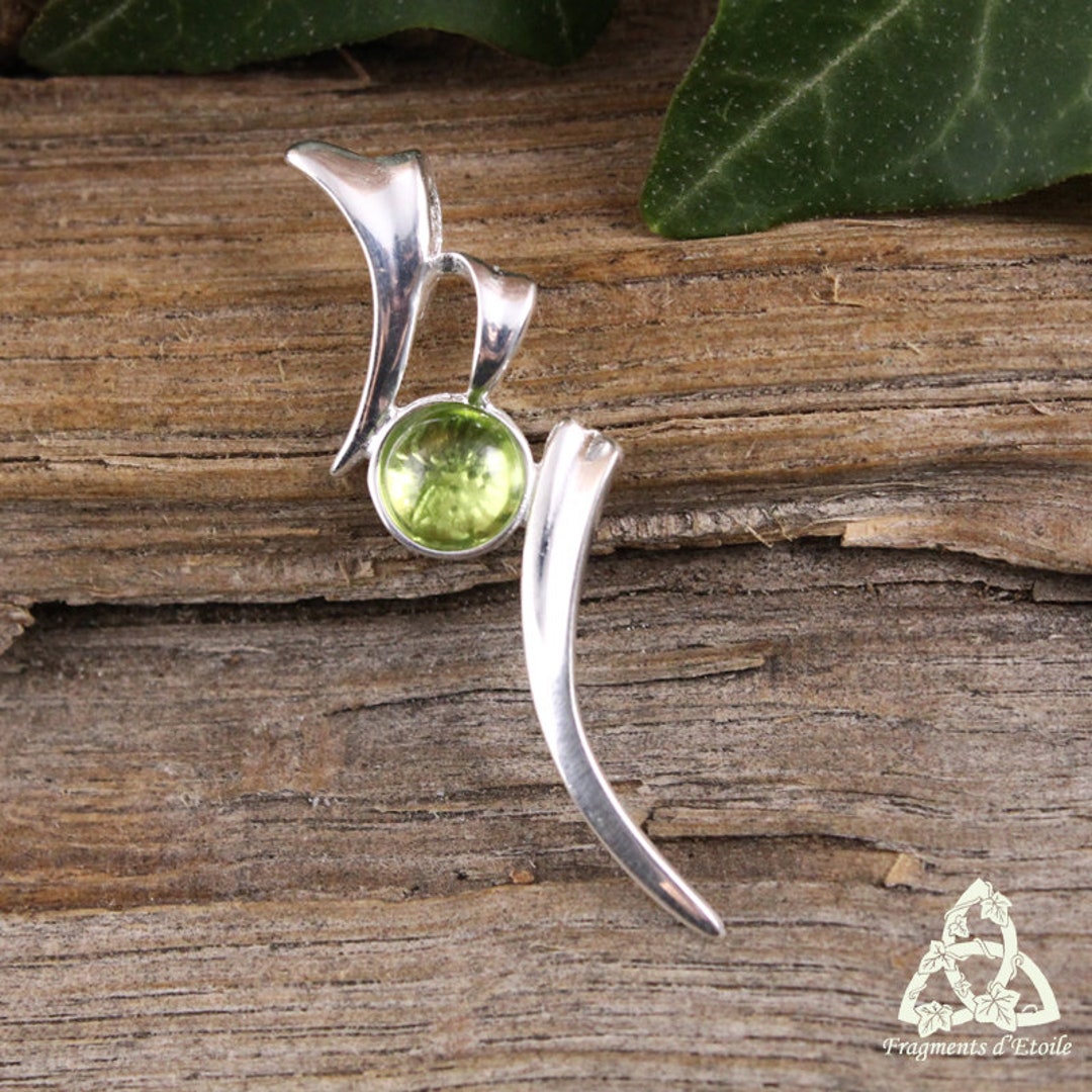 Elven Pendant Green Peridot and Solid Silver, Light Scroll Jewel ...
