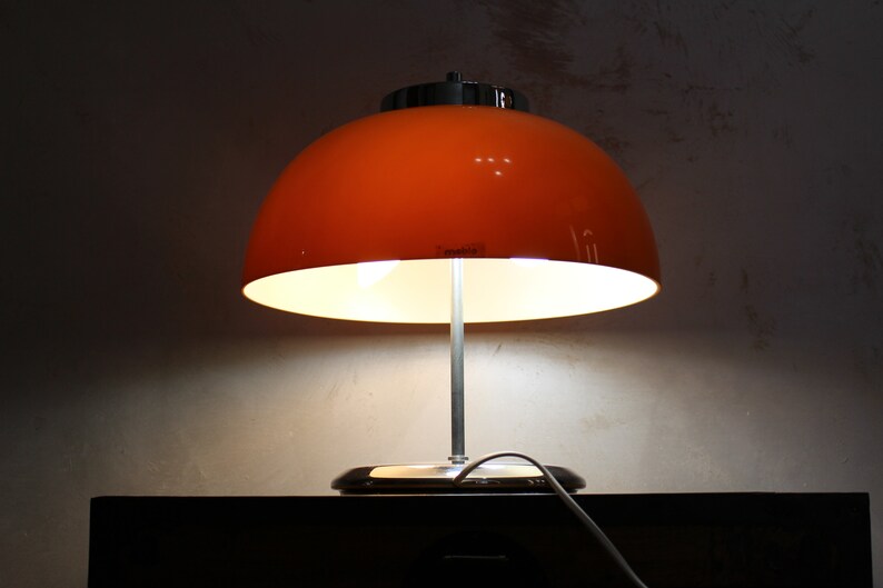 Vintage Meblo Table Lamp / Meblo for Guzzini / Atomic / Retro Lamp ...