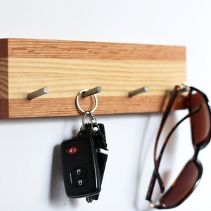 Walnut Oak WOOD Car Keys Holder, Unique Organic Wood Wall Mounted, Key ...