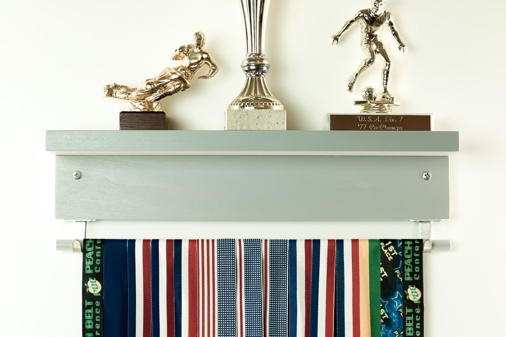 Award Medal Trophy Wooden Display Rack Wall Holder With Shelf / Trophy ...