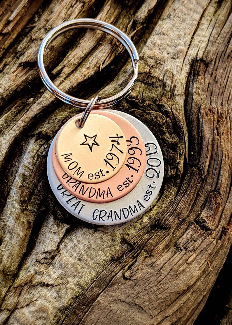 Personalized Hand Stamped Great Grandma Keychain. Gift for | Etsy