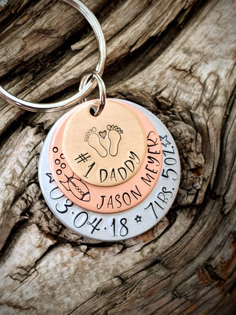 Personalized Daddy Keychain. First Fathers Day Gift. New Baby | Etsy
