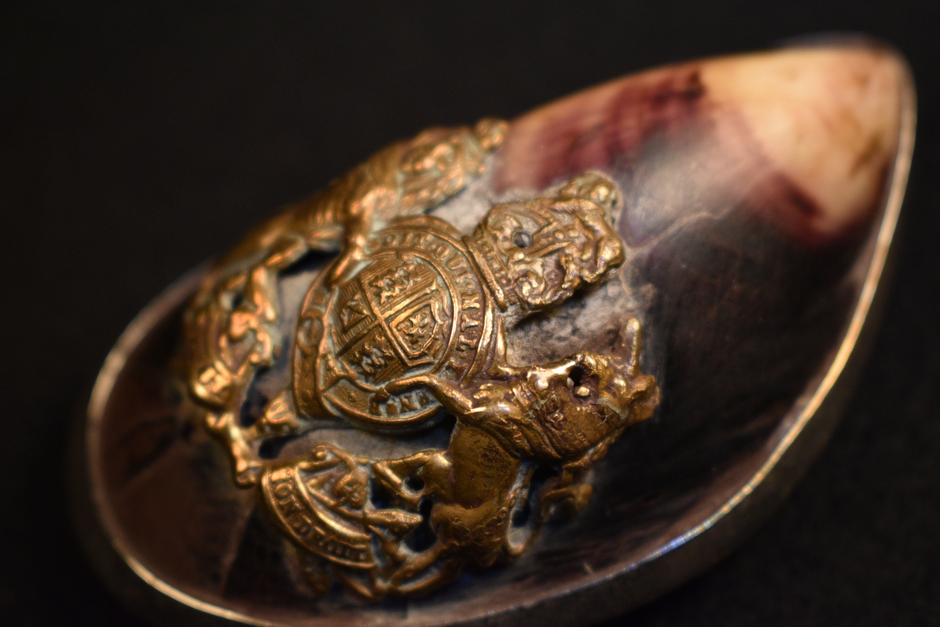 Unique WW1 Parting Gift - Personalized Snuff Box - AMAZING