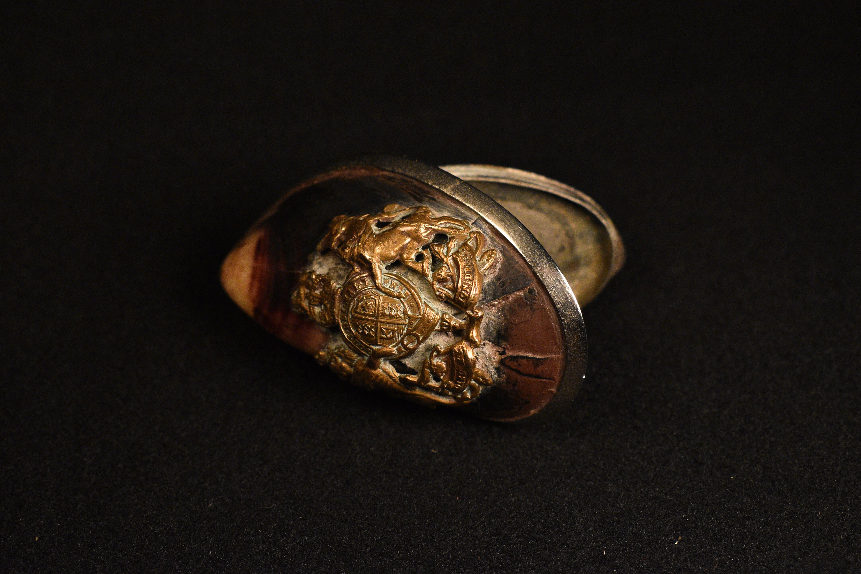 Unique WW1 Parting Gift - Personalized Snuff Box - AMAZING