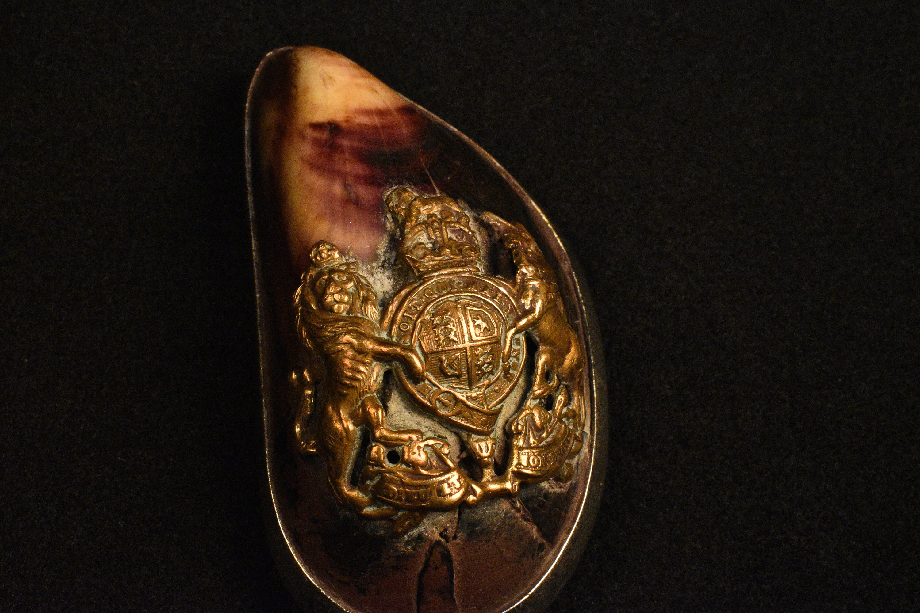 Unique WW1 Parting Gift - Personalized Snuff Box - AMAZING