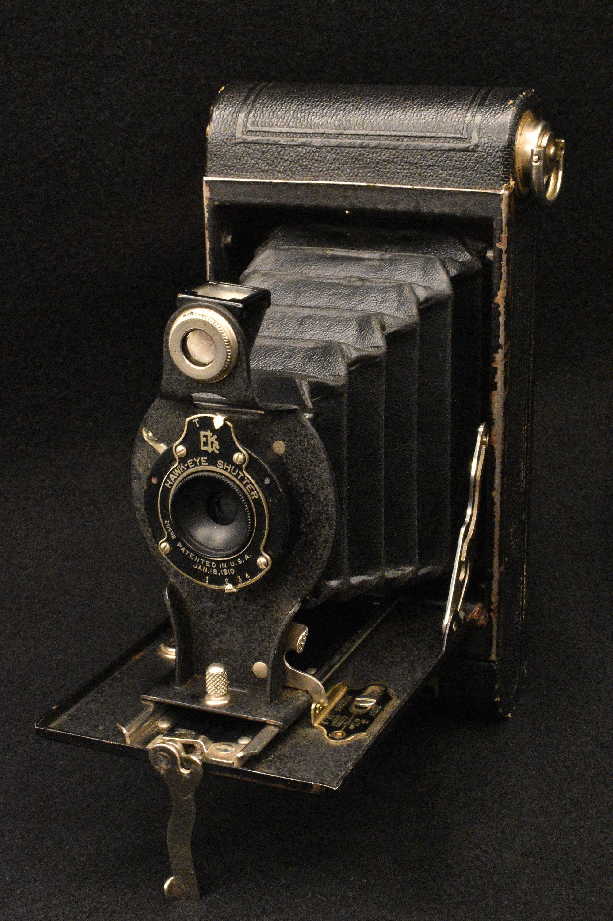 Vintage Kodak No. 2 Folding Cartridge Hawk Eye Model C Camera