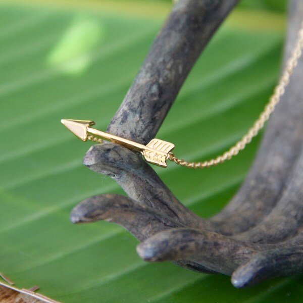 Gold Arrow Necklace - Etsy