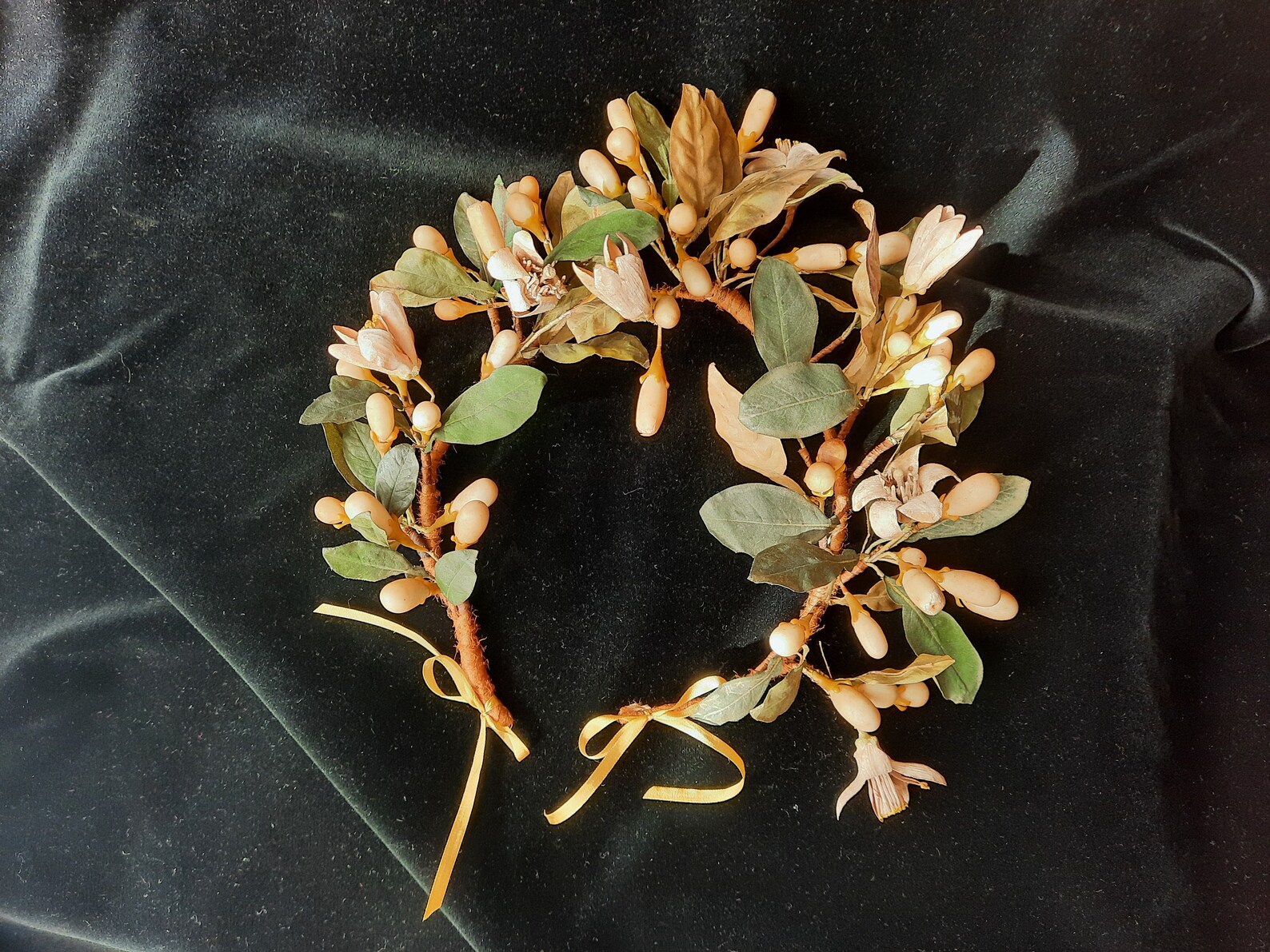 Antique Wax Flowers Headdress. French, 1880s. Something Old. Couronne ...