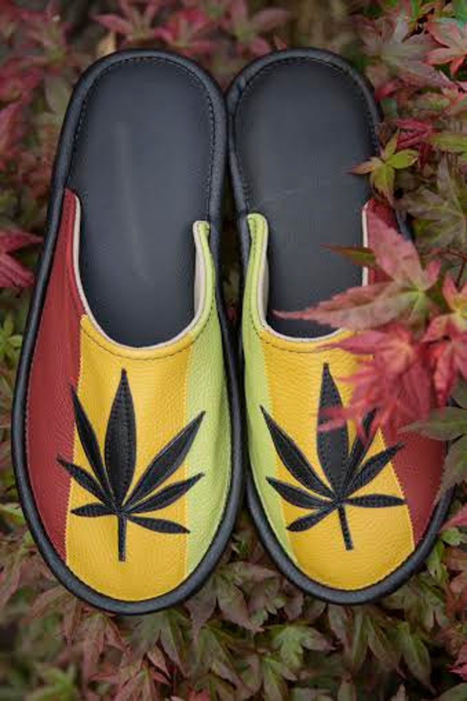 Rasta Marijuana Leather Slippers Cannabis Leaves Rastafarian - Etsy