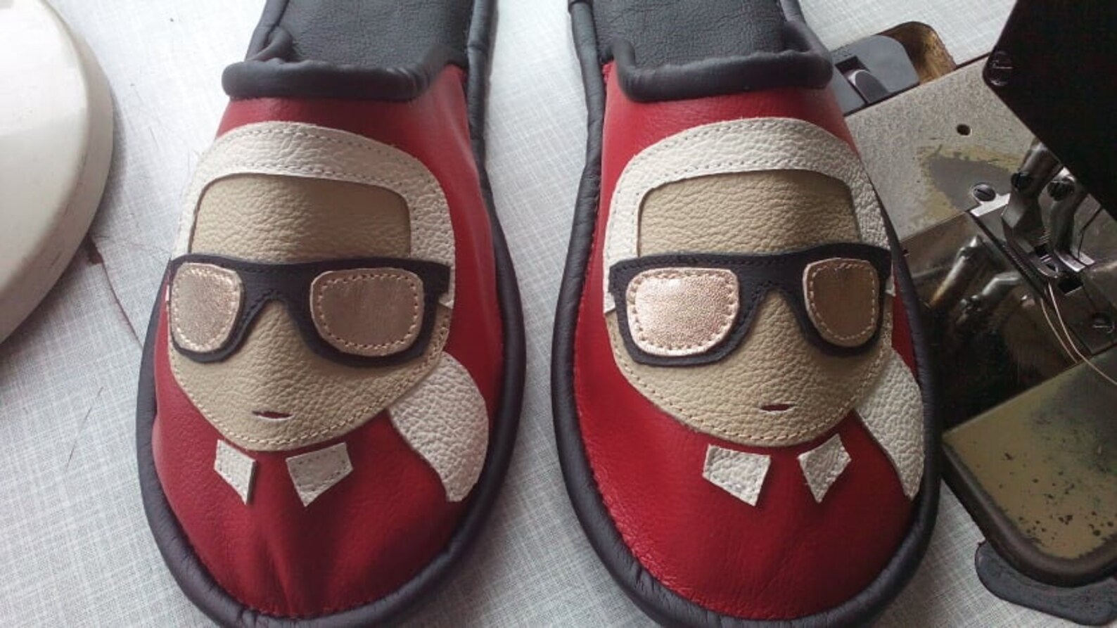 Karl Lagerfeld Slippers Fashion Leather Slippers Unisex | Etsy