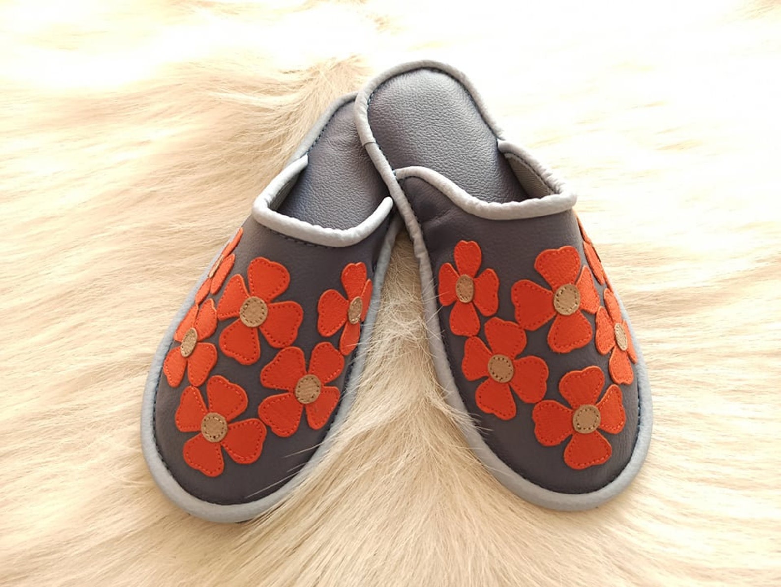 Flowers Leather Slippers Flower Lover Ying Yang - Etsy