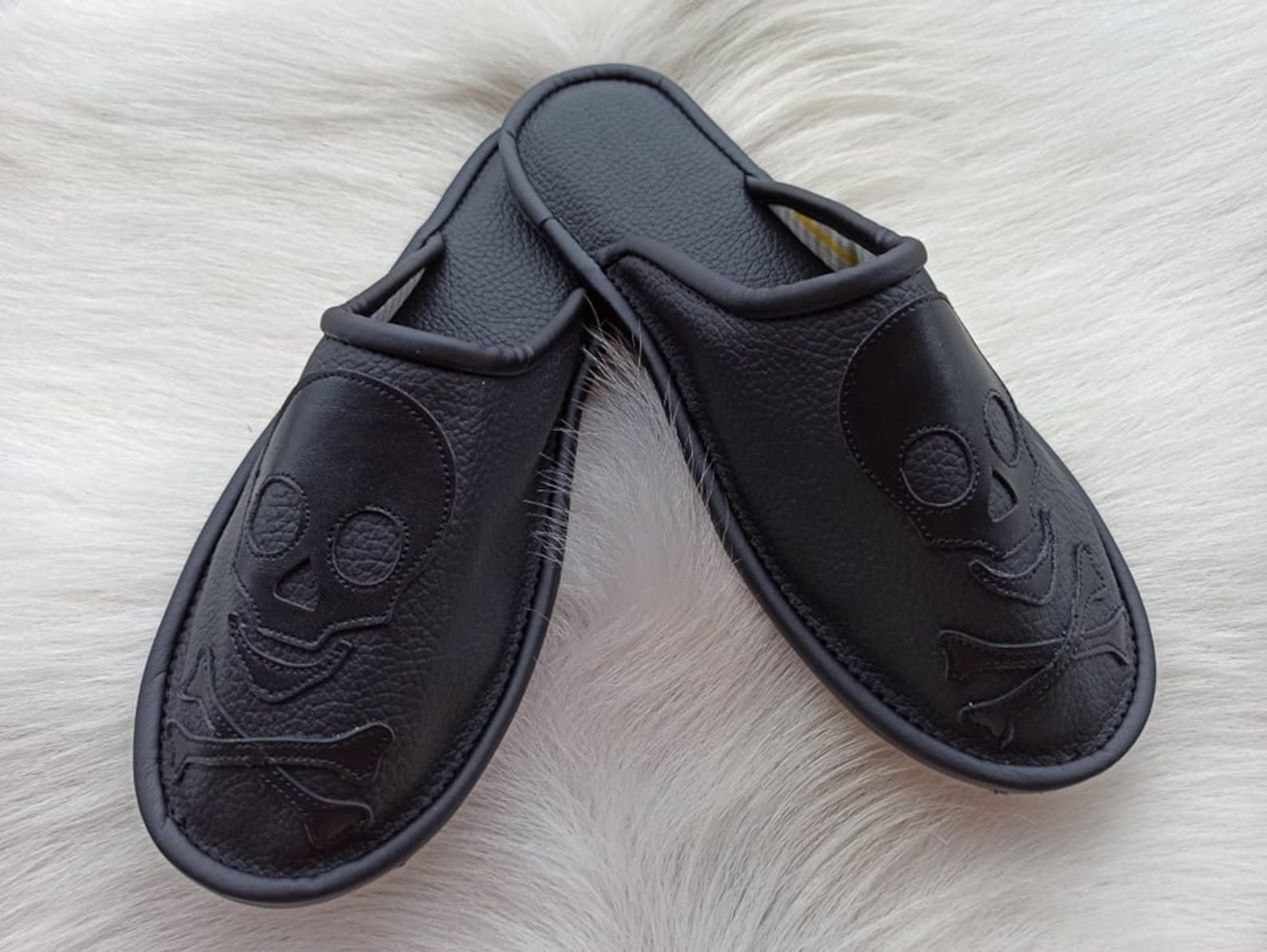 Skull and Crossbones Slippers Skull Leather Slippers-skull and | Etsy