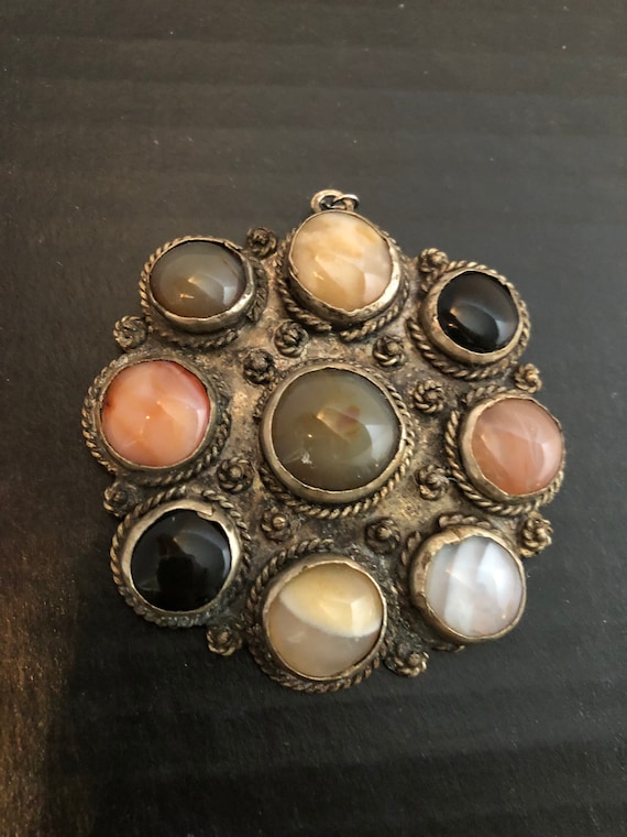 Rare vintage silver And gemstone amulet from India. H… - Gem