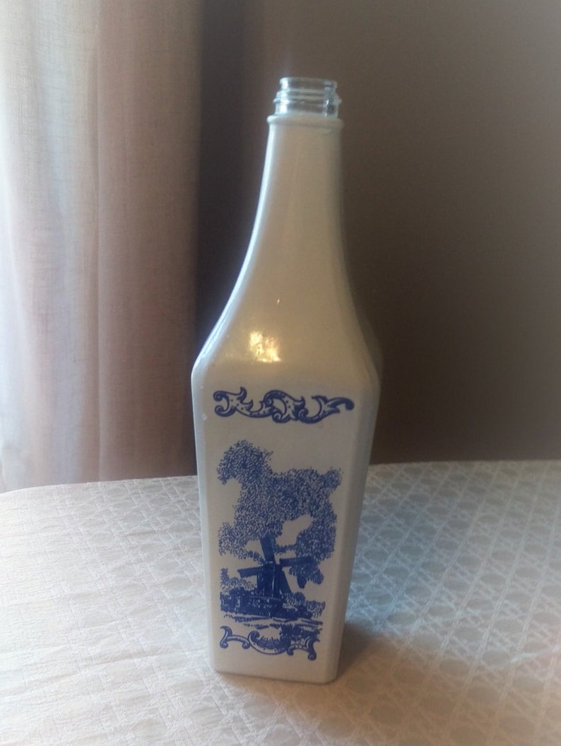 Pair of Dutch Vintage Cordial Bottle D-126 , White and Blue Delft ...