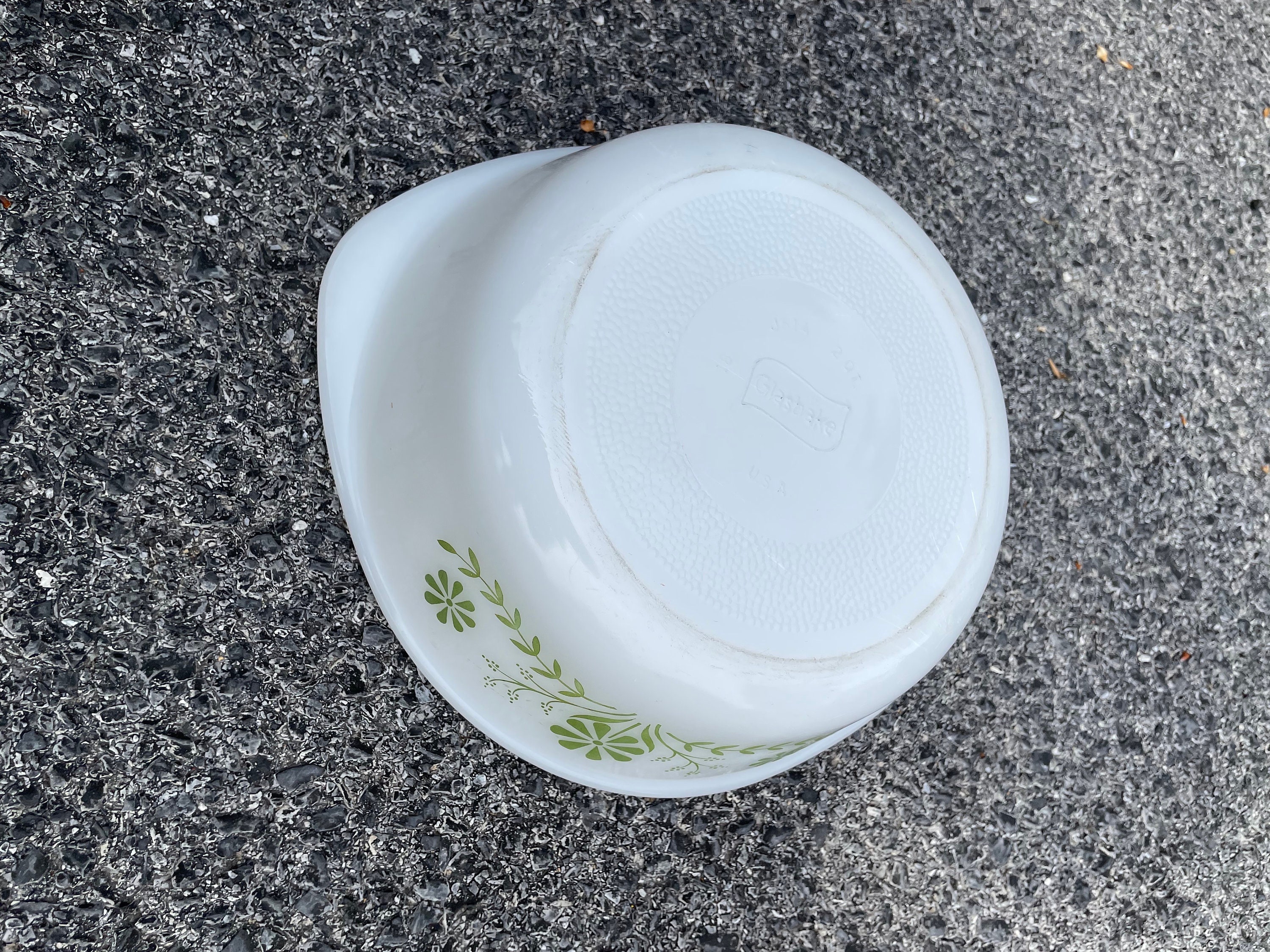 Vintage White Pyrex Bowl With Green Daisy Decoration, 2 Quart With Side ...
