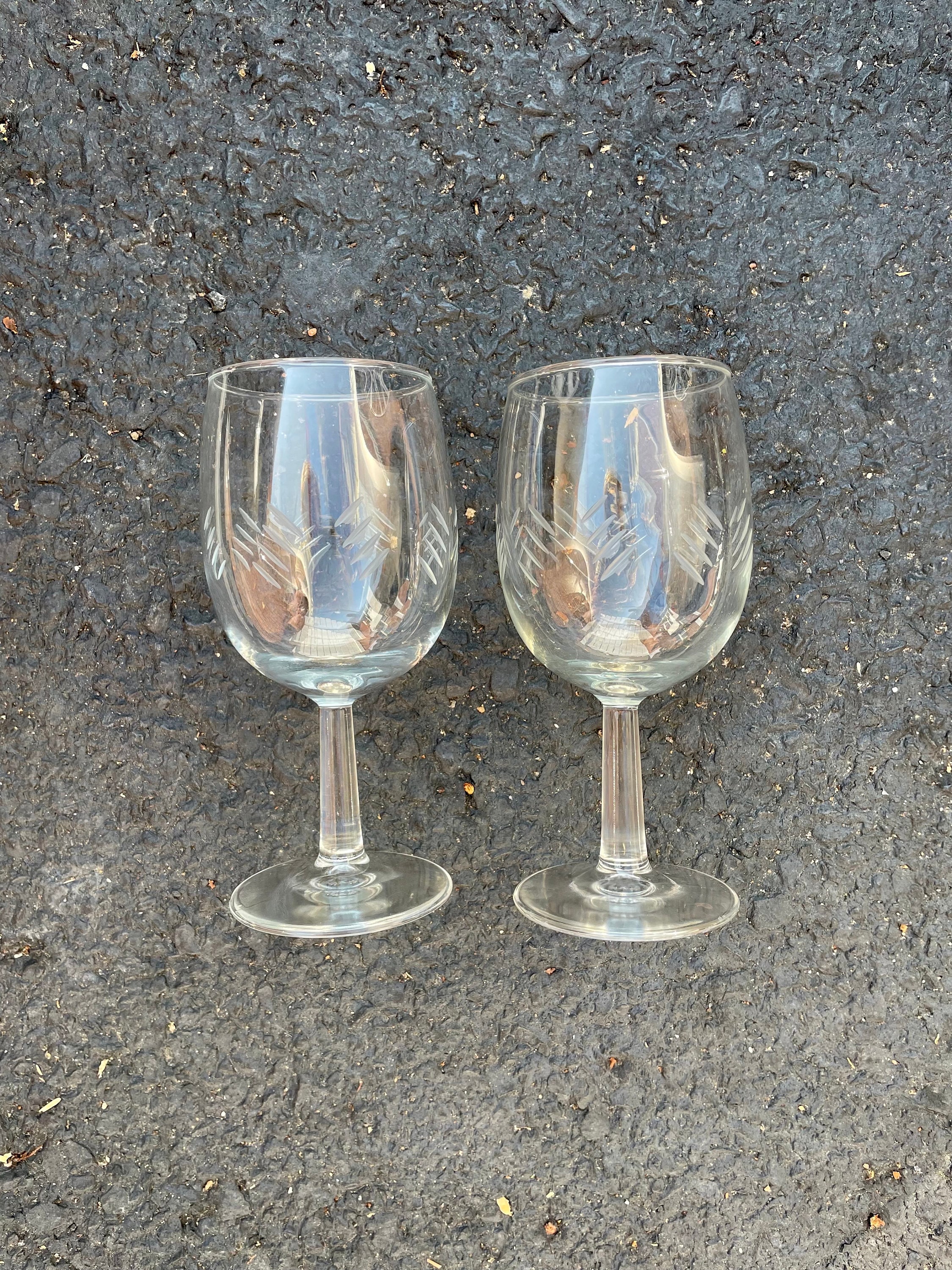 Vintage Etched Glass Wine Glasses Set of 2 Wine Glass With - Etsy
